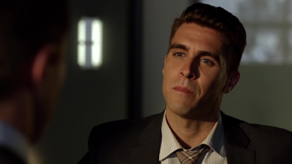 Arrow Season 5 Episode 16 - "Checkmate" Review | Filmoria