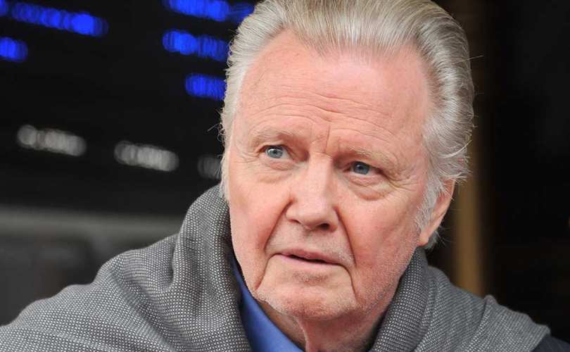 Interview: Jon Voight Talks Surviving The Wild And Awards Season | Filmoria